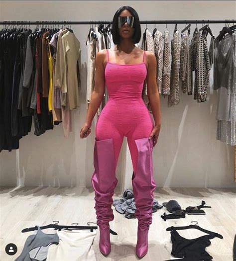 Reality Star Kim Kardashian Flaunts Her Hot Figure In New Photo