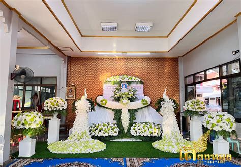 SP-042 - พวงหรีด ดอกไม้งานศพ-ดีไซต์สมัยใหม่ สวยหรูทุกระดับ ในราคาจับต้องได้