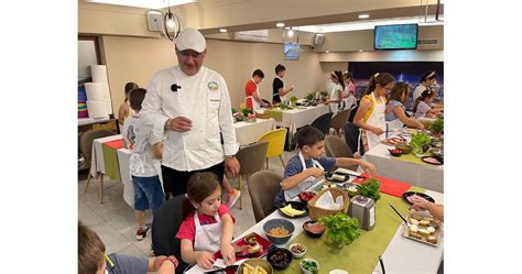 Шеф Манчев и деца правиха вкусни но здравословни сандвичи