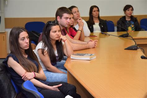 УНСС Gfk Bulgaria представи бизнеса си пред студенти от катедра Статистика и иконометрия