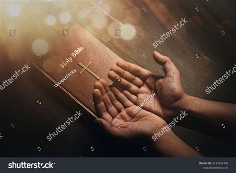 2 624 898 기독교 이미지 스톡 사진 및 벡터 Shutterstock