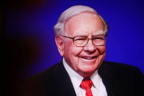 Berkshire Hathaways Cash Pile Hits 347 Billion …