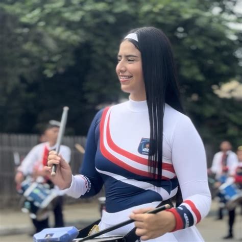 Eliana Bastonera Bonita Mujer Eliana Anahí Facebook
