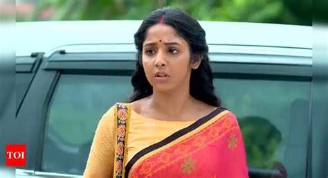 Anurager Chhowa Update Deepa Reaches Bhubanpur In Search Of Sona Rupa Times Of India