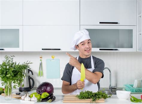 Nghề đầu Bếp Kỹ Năng Cần Có Và Triển Vọng Tương Lai