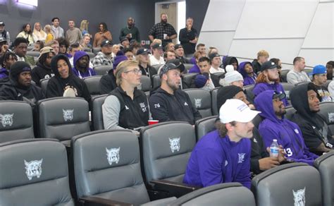 Without A Top Seed Weber State Football Will Host North Dakota To Open