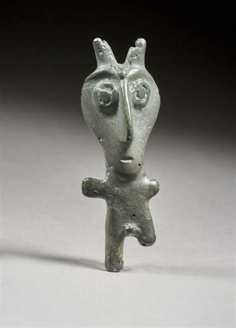 Sold At Auction Idole De Piravend En Bronze Luristan 9e 8e Siècle Av
