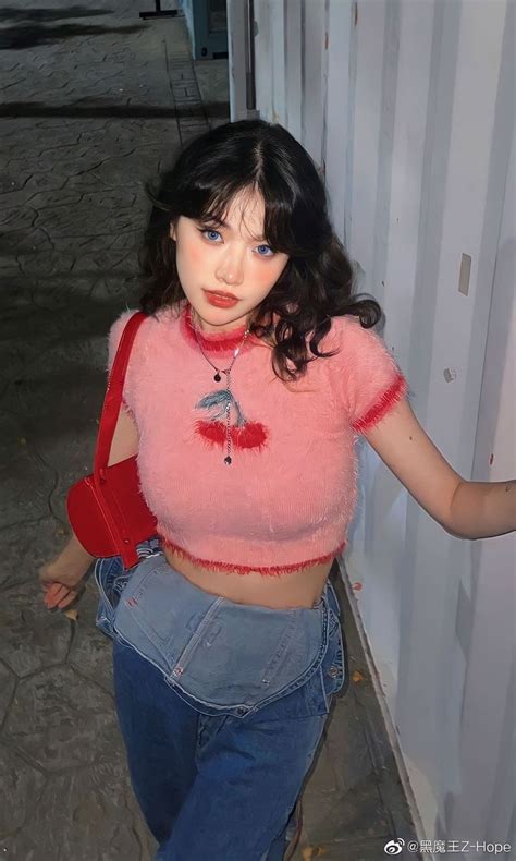 Uzzlang Girl Icon Vestiti