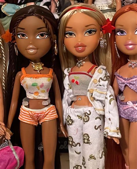 Bratz Doll Bratz Doll Cheer Outfits Bratz Girls