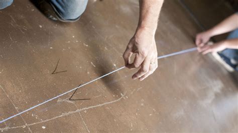 How To Use A Chalk Line Diy Doctor