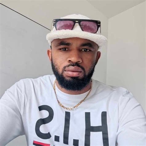 Paul Chouta Courageux Journaliste Camerounais Et Lanceur Dalerte