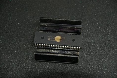 Break Avr Mcu Atmel Atmega32