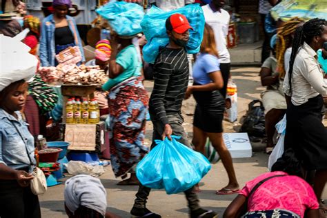 Confirma Se Que 792 Da População Angolana Enfrentou Insegurança
