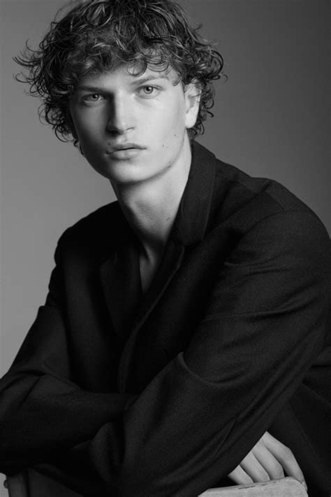 ⊛ Modelo Jan B 【portfolio Online】 Agencia Madmodels