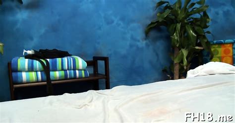 Insatiable Beauty Cadence Lux In Oral Sex Action Eporner