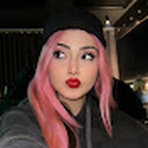 Helia Farsi هلیا فارسی Youtube