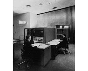 IBM 704 Data Processing System と FORTRAN 電気通信大学プログラミング教室対面uecプログラミング教室オンライン