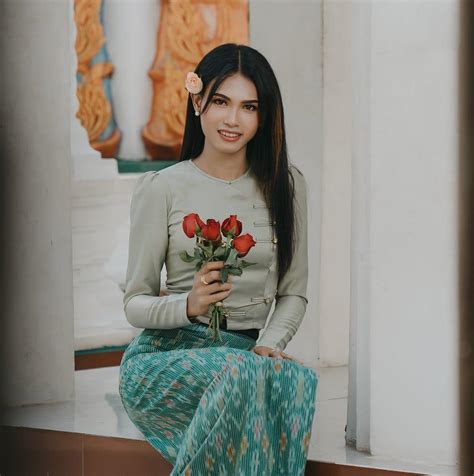 Vd တစ်ပုဒ်ရဲ့😇 နေက်ကွယ်က ဖြစ်ရပ်မှန်🙃 By Wyne Chit Aung