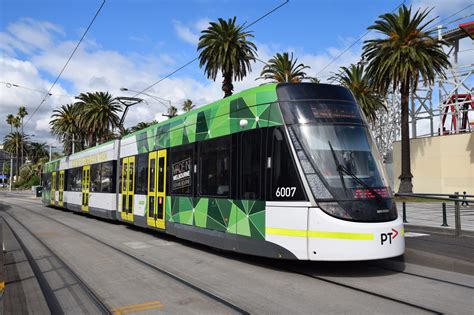 E Class Trams Begin Operation On Melbournes Route 58 This Month
