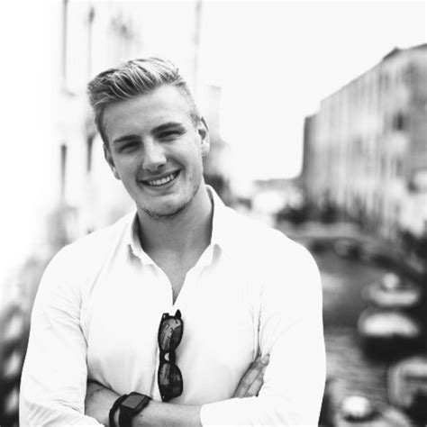 Enrico Bertolotti Software Developer Hoots Classic Gmbh Xing