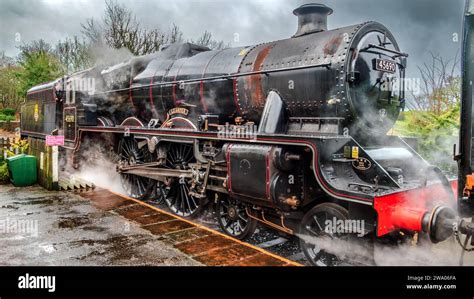 Lms Jubilee Class 6p 4 6 0 No 45690 Leander Steam Locomotive At Summerseat Station On The East