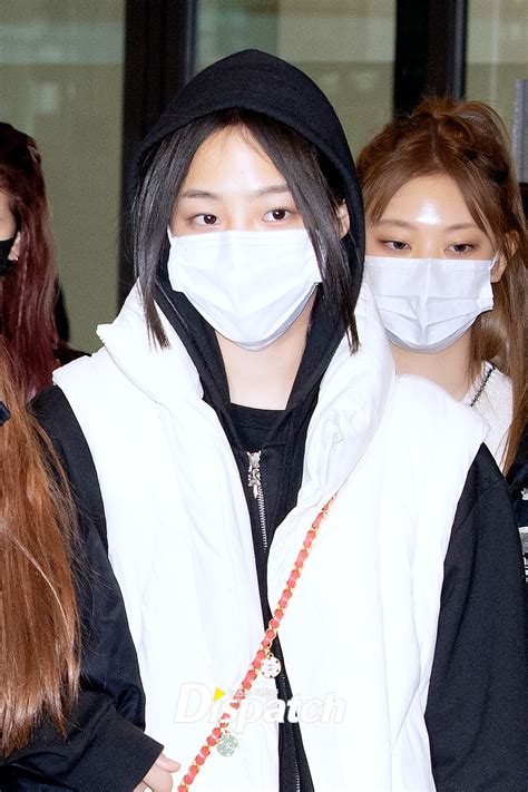 [현장포토] 미모 어텐션 …민지 청순 교과서 디스패치 뉴스는 팩트다