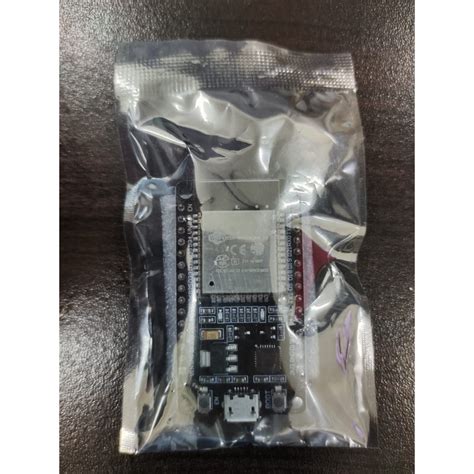 Esp32 Esp Wroom 32 Development Board Wifi Bluetooth Dual Cores Microcontroller Cp2102 Dcl00x