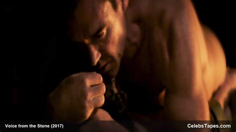 Emilia Clarke Sex Scenes Eporner