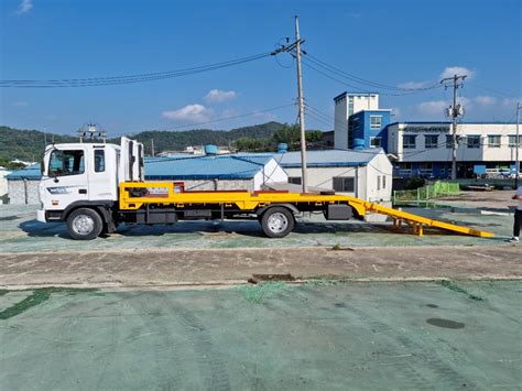 특장차 사다리차 Sky 크레인 펌프카 농업트렉터 굴삭기 공작기계 수출 유한회사 성건 Band