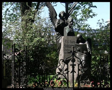 El Paraíso de Los Blogs Tumba de Piotr Ilich Chaikovski Pyotr Ilych