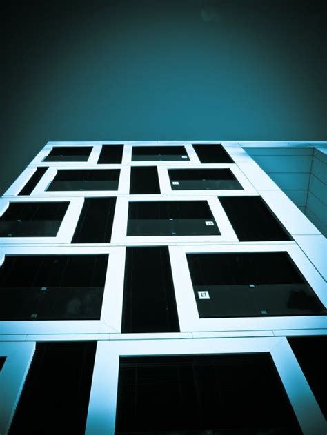 무료 이미지 비행 빛 건축물 구조 화이트 번호 천장 반사 색깔 공간 푸른 조명 나선형 계단 원 사물 충격 디자인 오르간 꼬인 모양