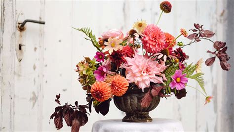 How To Hide Floral Foam In Glass Vase