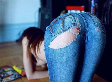 Torn Jeans Porn Pic