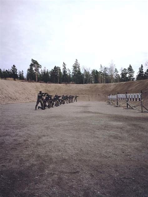 Potd Basic Military Training In Finland