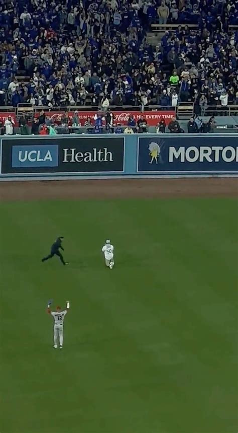 Dodgers Fan Tackled By Security In On Field Proposal Gone Wrong