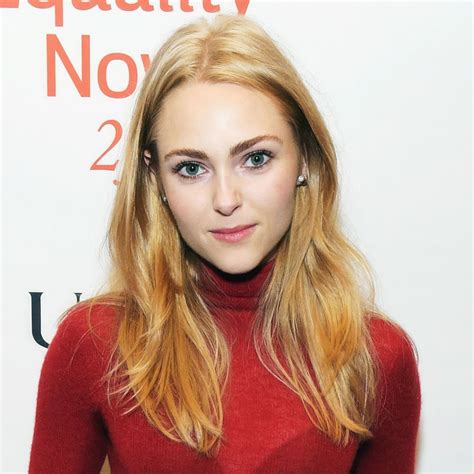 Annasophia Robb Sexy