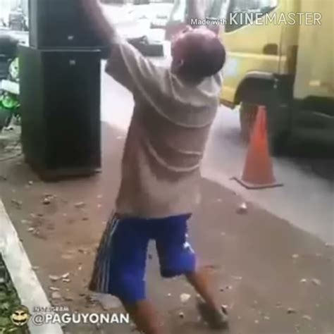Kakek Goyang Tenget Tenget Youtube