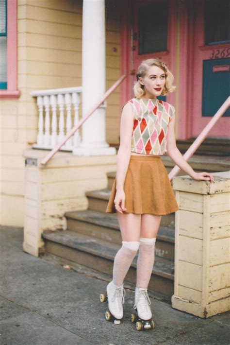 Girls On Roller Skates Roller Skating Outfits Skating Outfits Retro