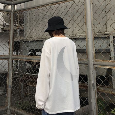 ่รักสะท้อนแสงแขนยาวเสื้อยืดผู้ชายและผู้หญิงฮิปฮอปเสื้อยืดป่า Jinron2018 Th Thaipick