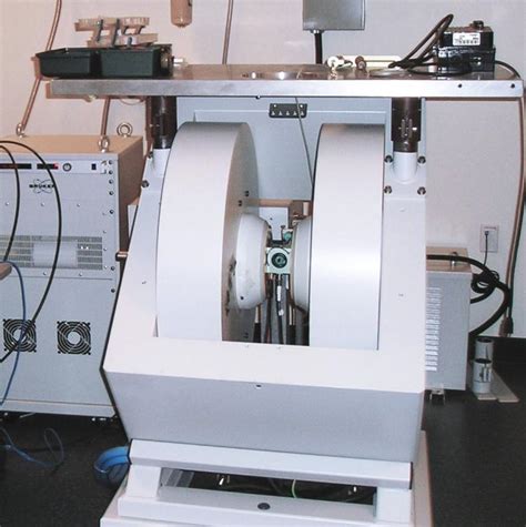 Epr Electron Paramagnetic Resonance Spectroscopy Sip Shared