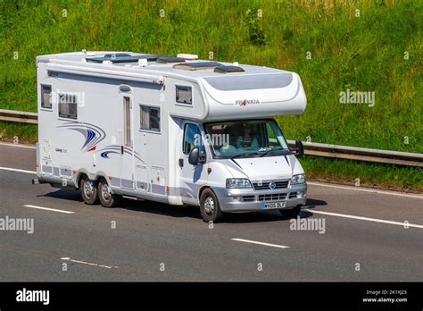 2005 Fiat Jtd V128 Mwb White Lcv Chassis Cab 2800cc Diesel Motorhome