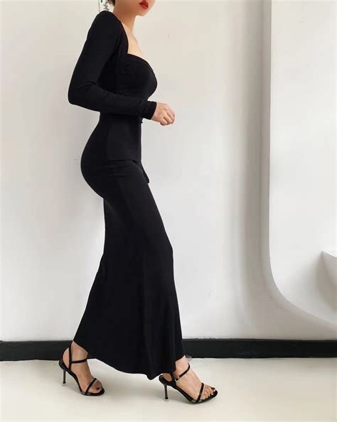 Sun Imperial Women Long Sleeve Square Collar Knitted Mermaid Bodycon