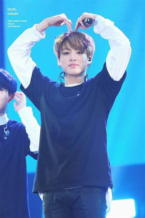 Resultado De Imagem Para Jungkook Heart 정국 전 정국 김태형