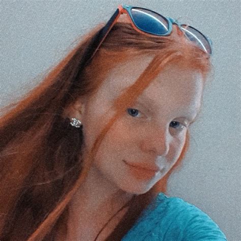 Ellie Cartwright Youtube