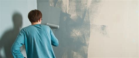 Изчисляване на количеството боя за боядисване на стени