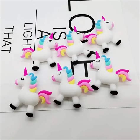 1 шт Игрушечная машина брелок милая Смола Маленький 3d единорог лошадь брелок Подвеска Шарм