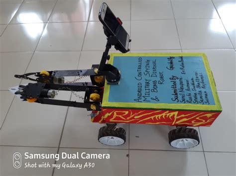 Bomb Disposal Robot Using Arduino Electronics Workshop