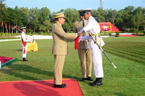 တပ်မတော်ဆေးတက္ကသိုလ် ဗိုလ်လောင်းသင်တန်းအမှတ်စဉ် ၂၄ သင်တန်းဆင်း ဂုဏ်ပြုစစ်ရေးပြ အခမ်းအနား ကျင
