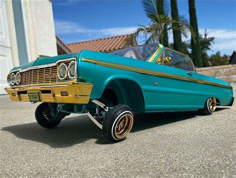 Chevrolet Impala Lowrider Model Car