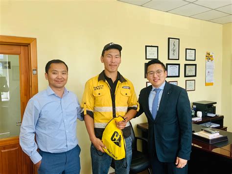 Вагнер Ази Тоног Төхөөрөмж ХХК ны Barloworld Mongolia Facebook